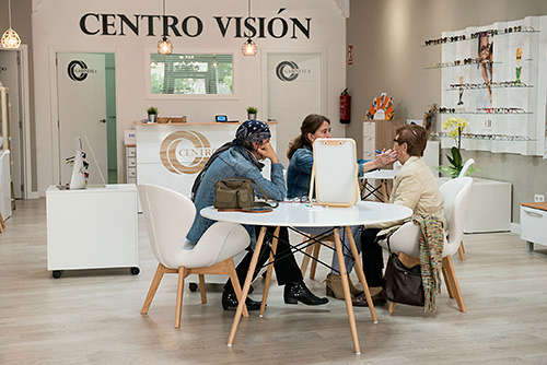 Centro Visión C&C - Segovia - Plaza Somorrostro, 11 local | OPTICAS ...