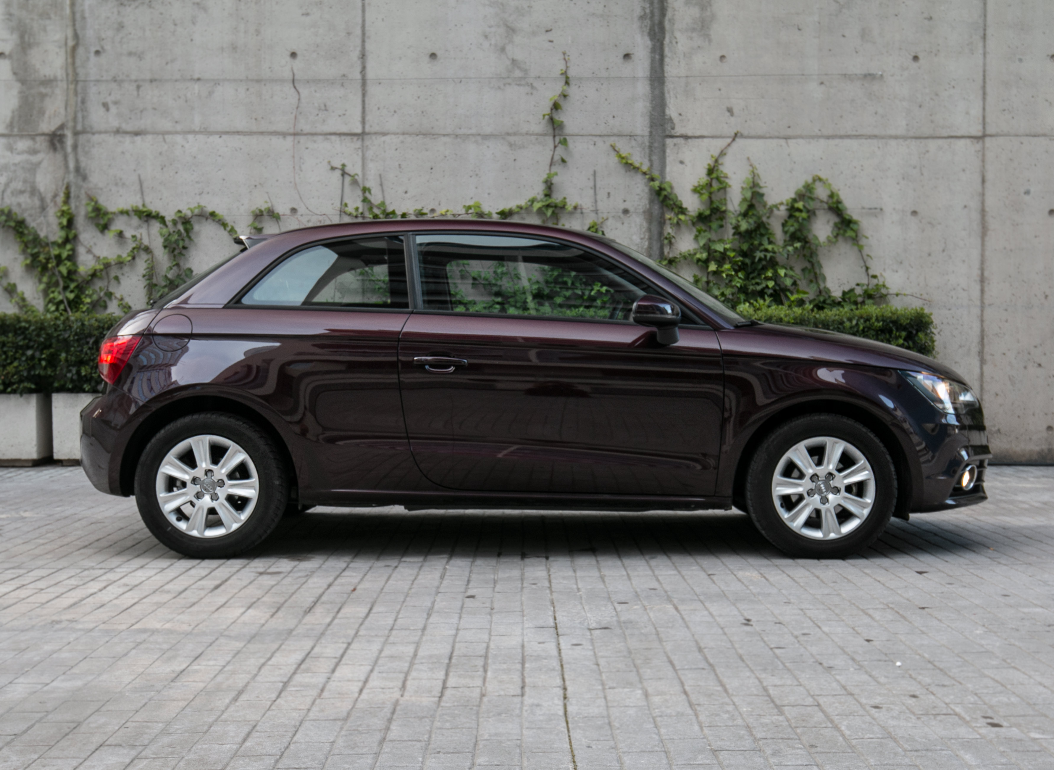 Clicars - Madrid - Avenida Laboral, 10 (28021), 28021 MADRID, MADRID ...